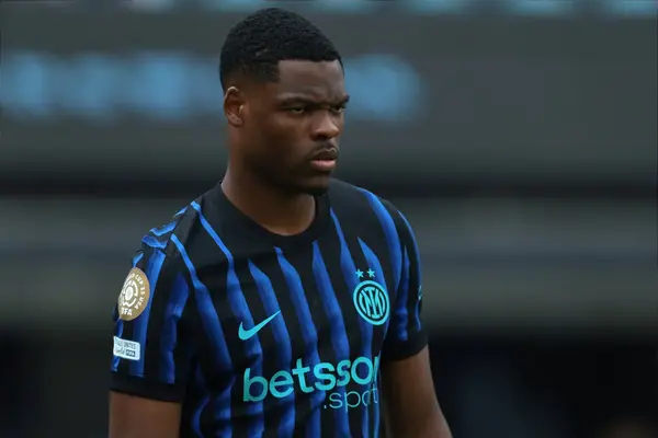 "I Can Confirm..." - Sporting Director Addresses Dutch Star's £21.6M Release Clause Amid Man ...